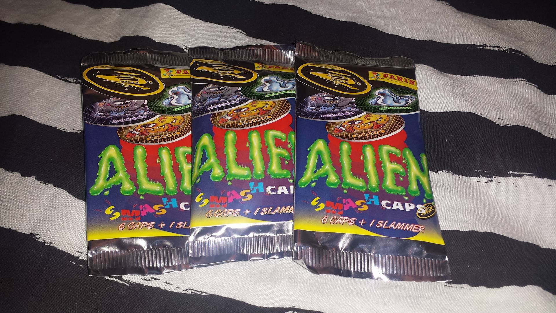 Opening packets of alien Pogs from 1995, and Star Wars Tazos! – The ...