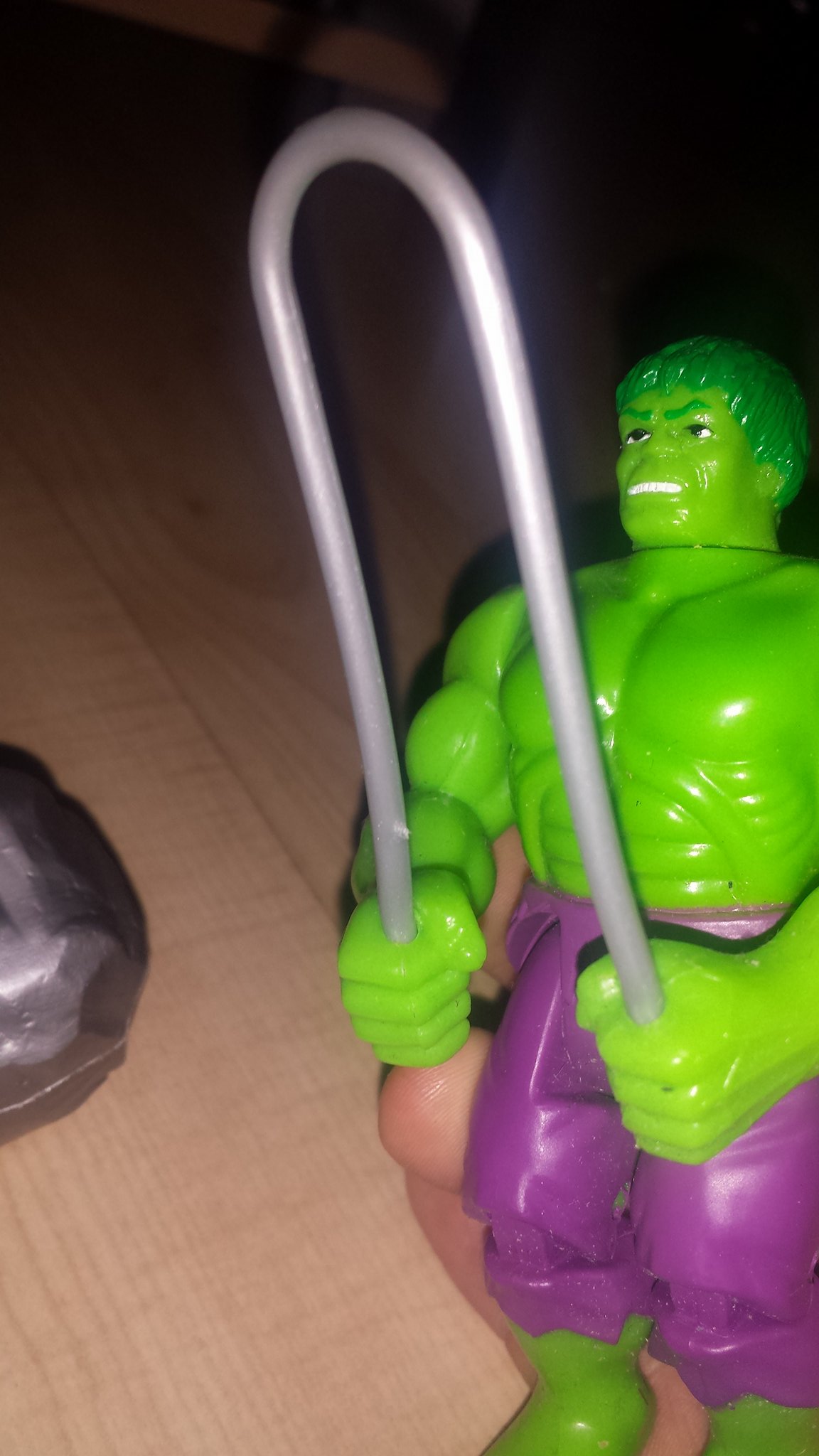 Superhero Saturdays! Marvel Superheroes ‘Crushing arm’ Incredible Hulk ...