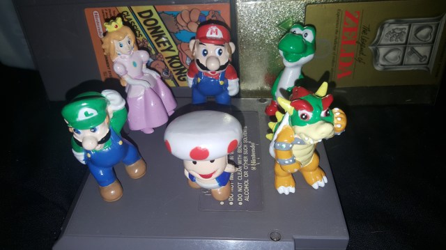 UK Super Mario Bros Christmas Cracker toys from 1993! – The Forgotten ...